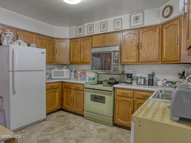 1 Moccasin Drive Unit B