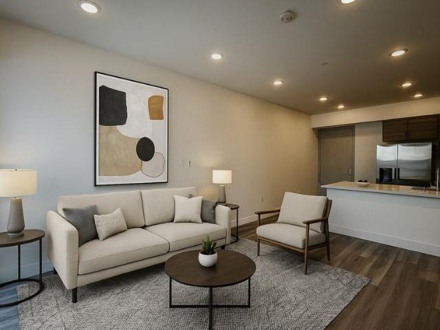 1 MONTH FREE ON 13 MONTH LEASE!