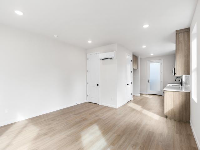 1 MONTH FREE RENT! Brand NEW 2BD/1.5Bath Townhome MT. SCOTT 2 Bedroom Apartment for Rent at 4806 Se 62nd Ave, Portland, OR 97206 Mt. Scott Arleta