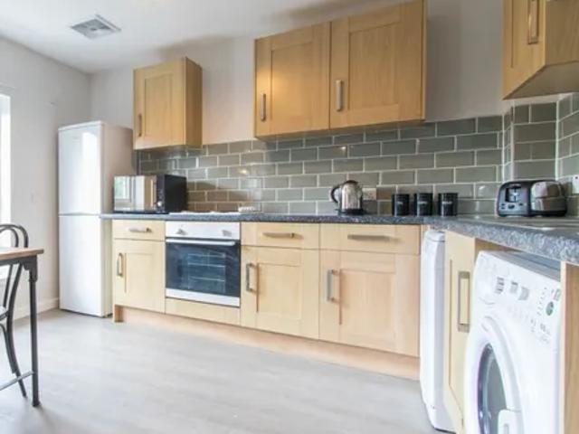 1 Morrison Circus, City of Edinburgh, EH3 8DX, United Kingdom | 4 bed house for rent #165994168 | Rentberry