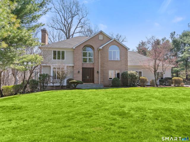 1 Mountaincrest Dr, Cheshire, CT 06410 | MLS #24166