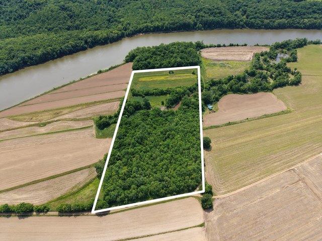 1 Neptune Rd, Ashland City, TN 37015
