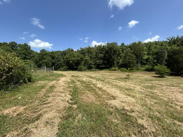 1 New Hope Cemetery Rd