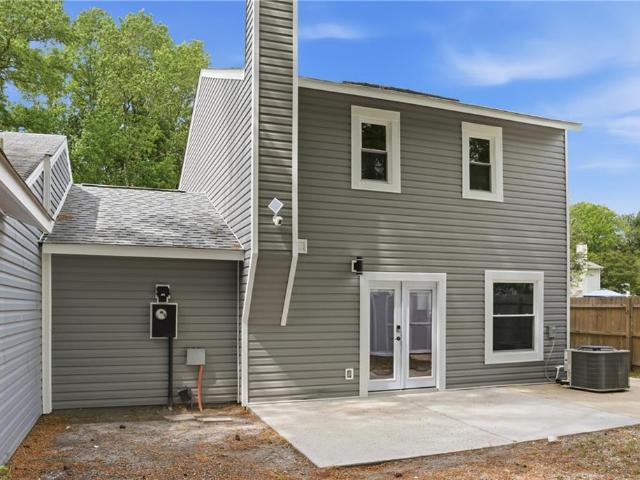 1 Newstead CIR