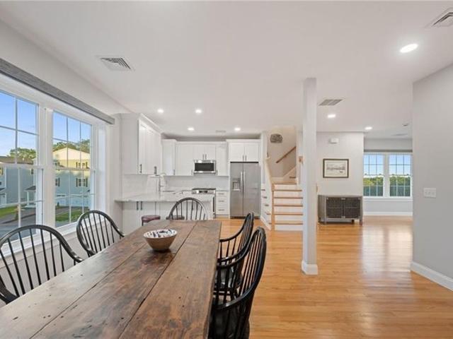 1 Old County Village Way Unit E, Smithfield, RI 02917