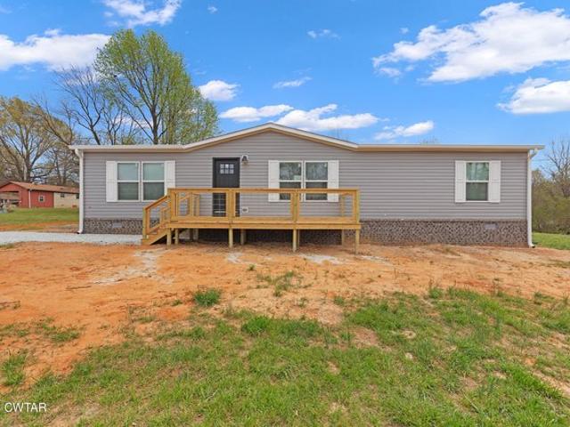 1 Old Jackson Rd, Trenton, TN 38382