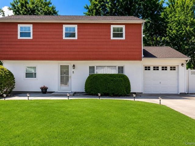 1 Ontario St, Port Jefferson, NY 11776