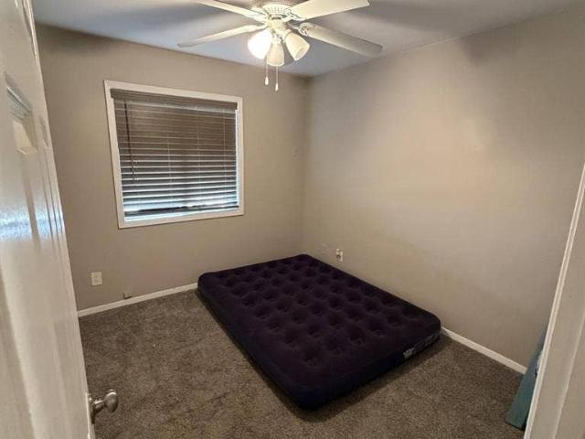 1 or 2 rooms for rent