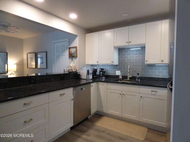 1 Osborne Place Unit 44