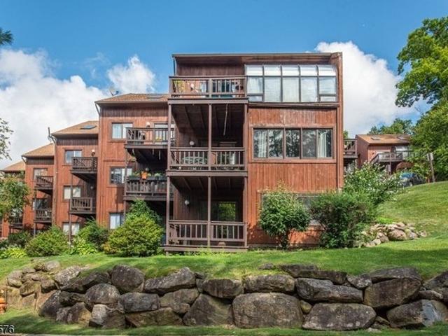 1 Attitash Dr Unit 11, Vernon, NJ 07462