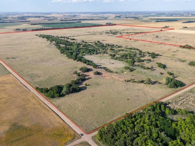 1 Ave O, Raymond, KS 67573