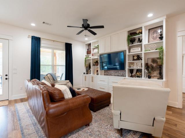 1 Avrey Lane