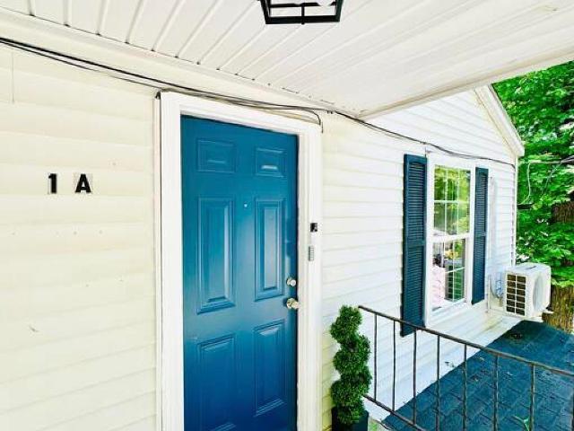 1 A Christopher Street