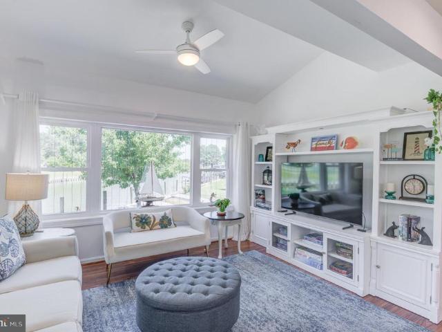 1 A E Mallard Drive