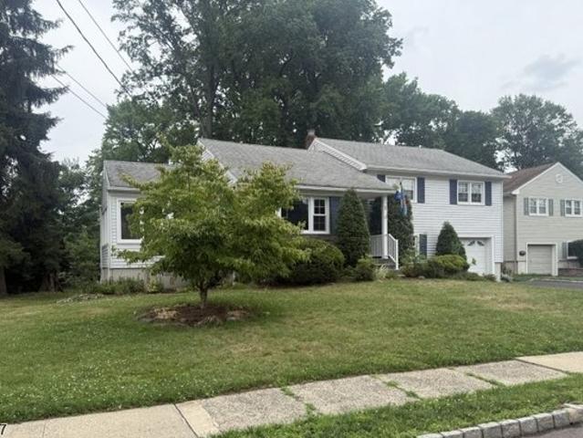 1 Aberdeen Ct, Cranford, NJ 07016
