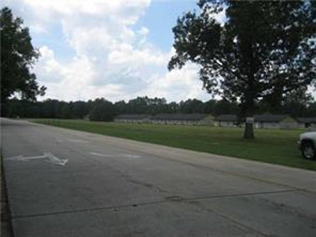 1 AC W Club Deluxe Road