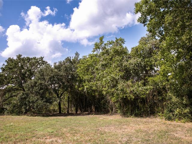 1 ACRE 400 S Railroad St