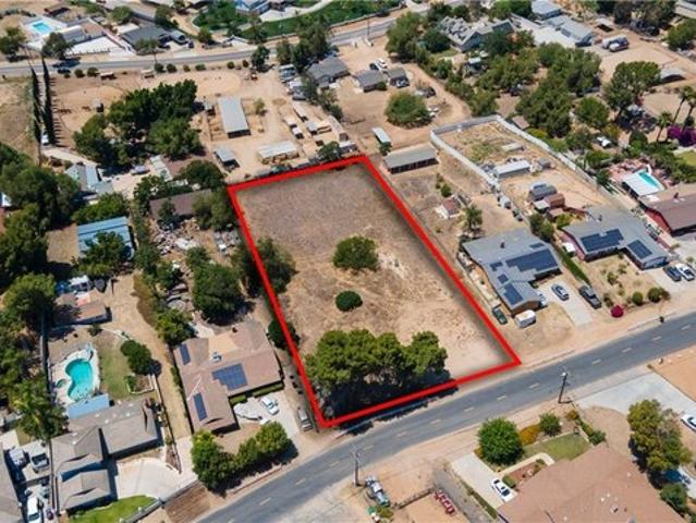 1 Acre Reservoir Dr, Norco, CA 92860