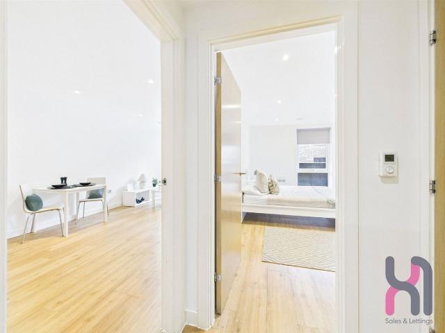 1 Advent Way, Ancoats M4, 1 bed flat to rent, £1,150 pcm | PrimeLocation