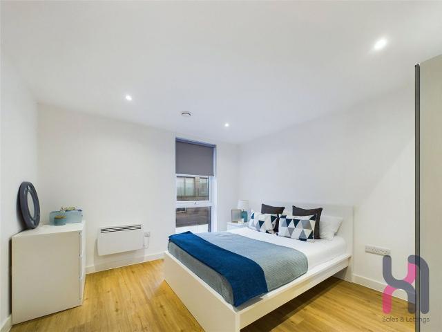 1 Advent Way, Ancoats M4, 2 bed flat to rent, £1,150 pcm | PrimeLocation