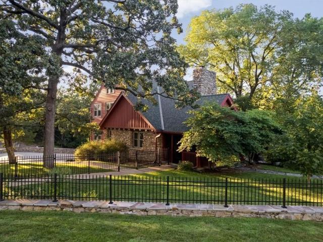 1 Anchor Drive