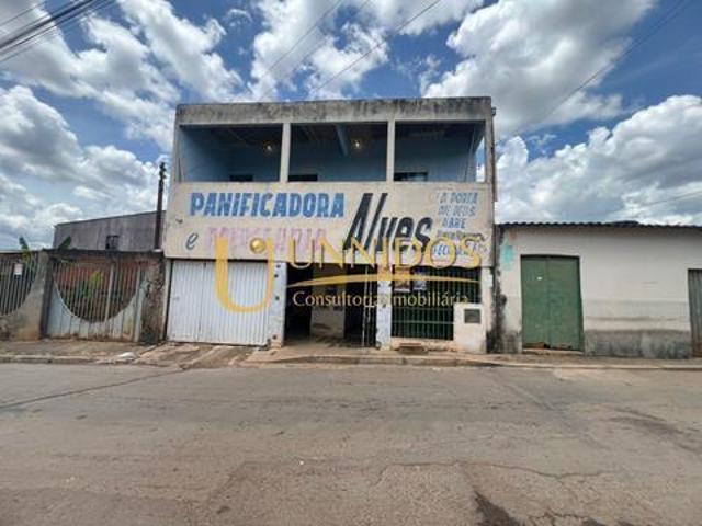 1 Apartamento de 2 quartos mais padaria a venda
