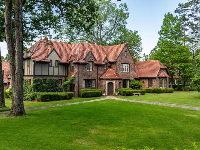 1 Armistead Road