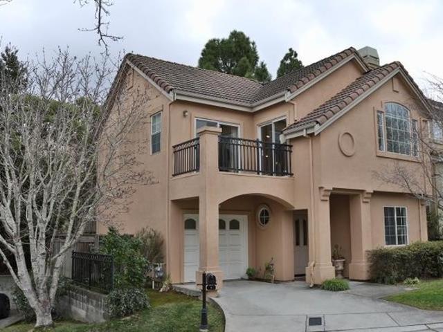 1 Arroyo View Cir, Belmont, CA 94002