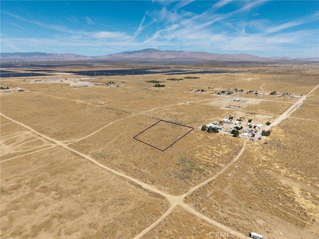 1 Astoria Ave, Rosamond, CA 93560