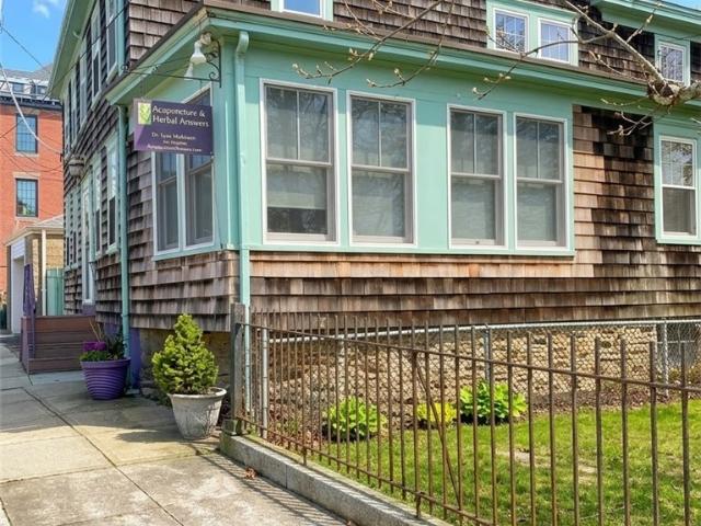 1 Bartlett Ct, Unit 1, Newport, RI 02840 | MLS #1406 | Compass
