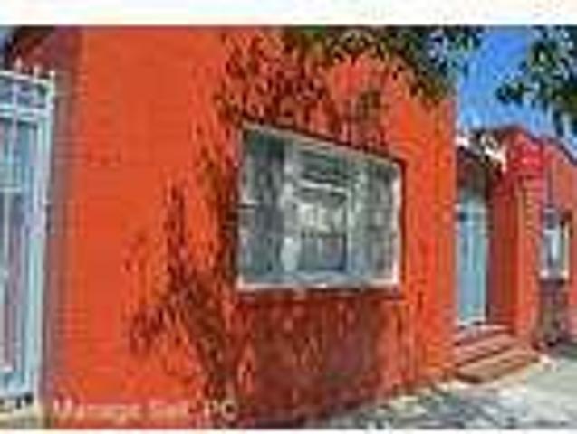 1 Bath In Long Beach CA 90813