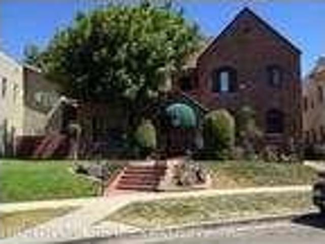 1 Bath In LOS ANGELES CA 90019