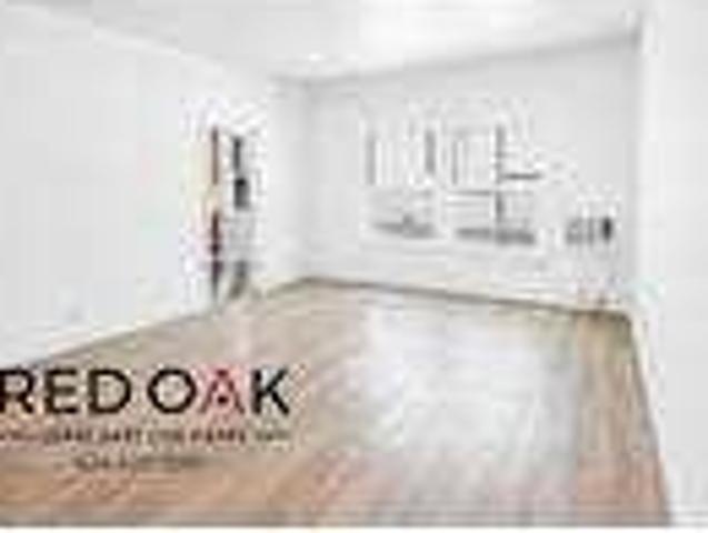 1 Bath In Los Angeles CA 90028