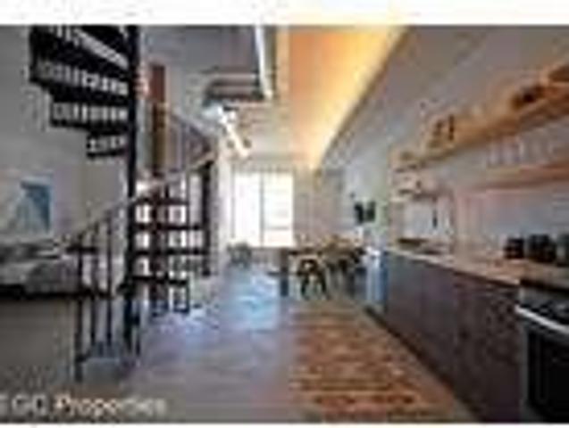 1 Bath In Los Angeles CA 90039