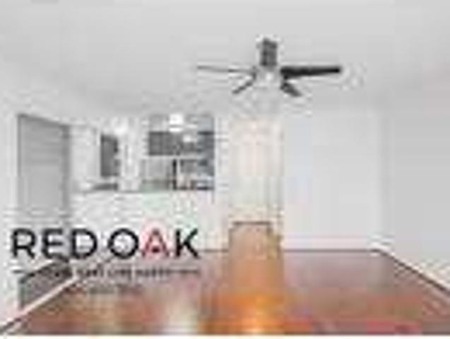 1 Bath In Los Angeles CA 90046