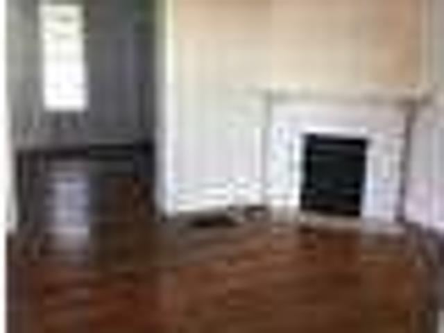 1 bathroom, $720/mo, Urbana come and see this one