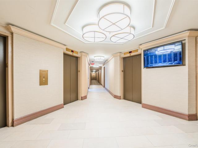 1 Bay Club Drive, Unit 11J