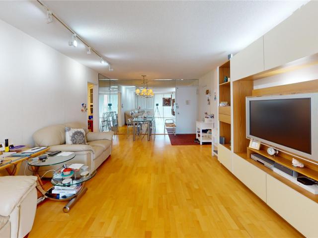 1 Bay Club Drive 17E