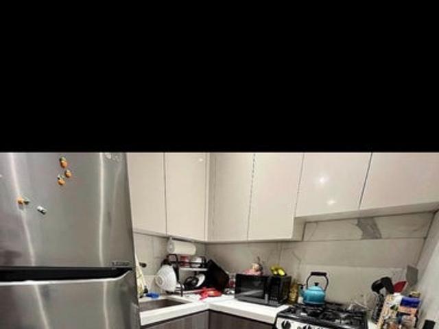 1 bd available in williamsburg for august 1