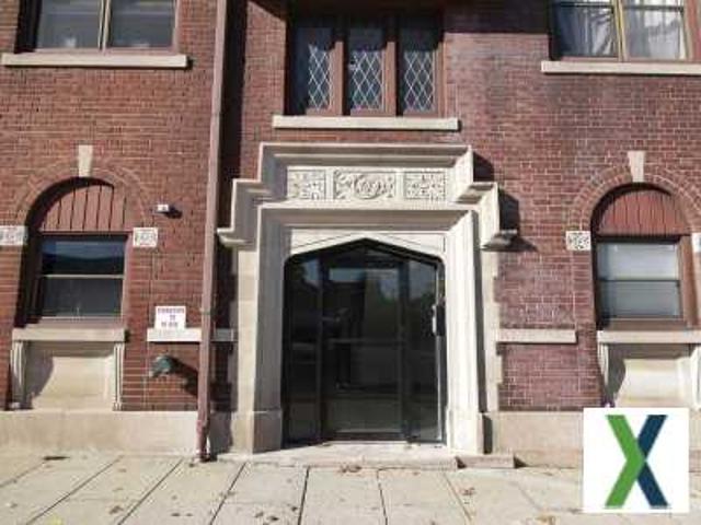 4 bd, 2 ba, 3632 sqft Home for rent Ridgewood, New Jersey