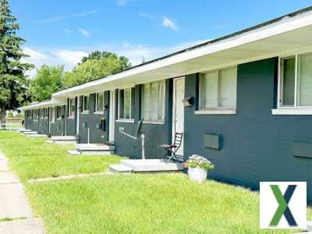 2 bd, 1 ba, 735 sqft House for rent Flint, Michigan
