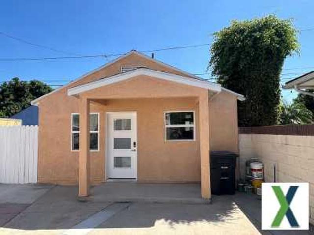 3 bd, 1 ba, 1122 sqft House for rent Lakewood, California