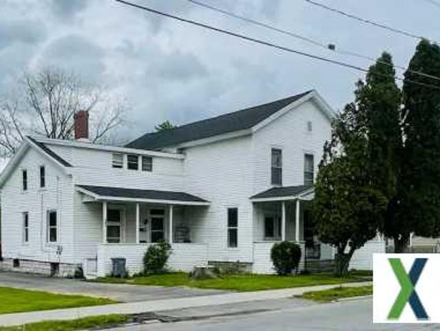 4 bd, 3 ba, 2251 sqft Home for sale Prairieville, Louisiana
