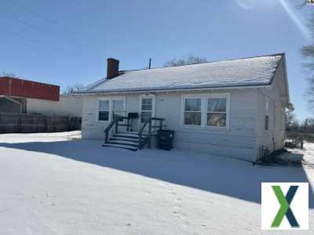 1 bd, 2 ba, 1392 sqft Home for sale Hutchinson, Kansas
