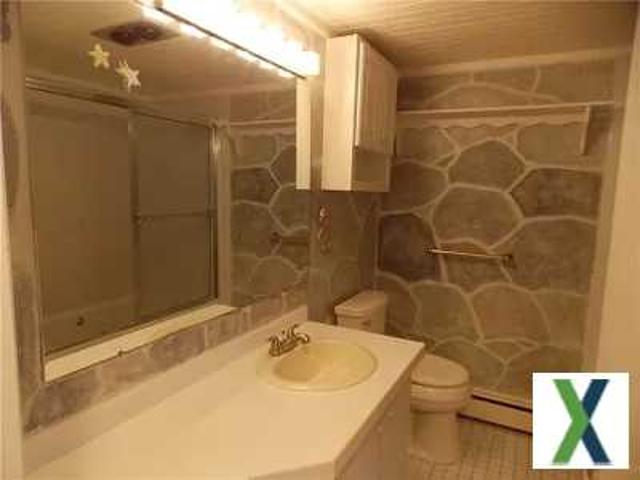 1 bd, 2 ba, 640 sqft Apartment for rent North Providence, Rhode Island