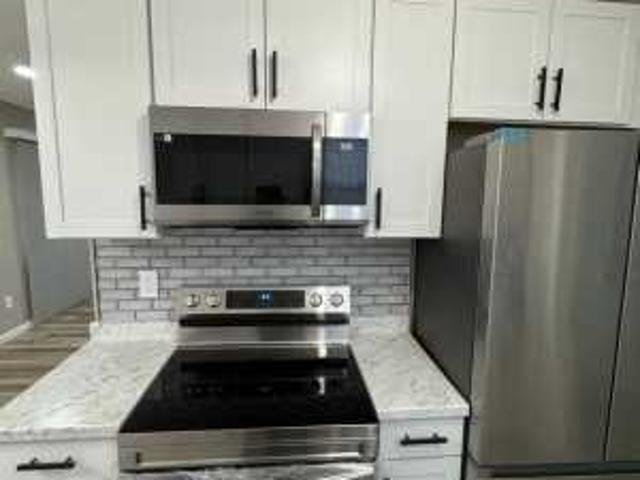 3 bd, 3 ba, 1200 sqft Condo for sale Charlottesville, Virginia