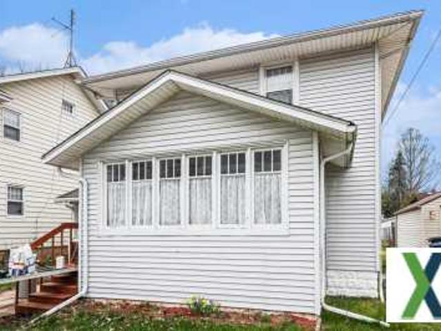 4 bd, 2 ba, 1759 sqft Home for sale Poinciana, Florida