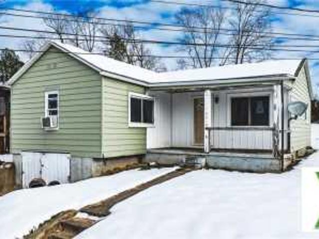 1 bd, 3 ba, 1114 sqft House for sale Parkersburg, West Virginia