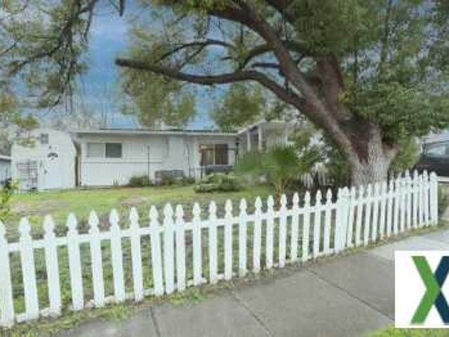 1 bd, 3 ba, 998 sqft Home for sale Concord, California