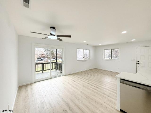 1 Beaver Creek Dr, Unit 1, Vernon, NJ 07462 | MLS #4018